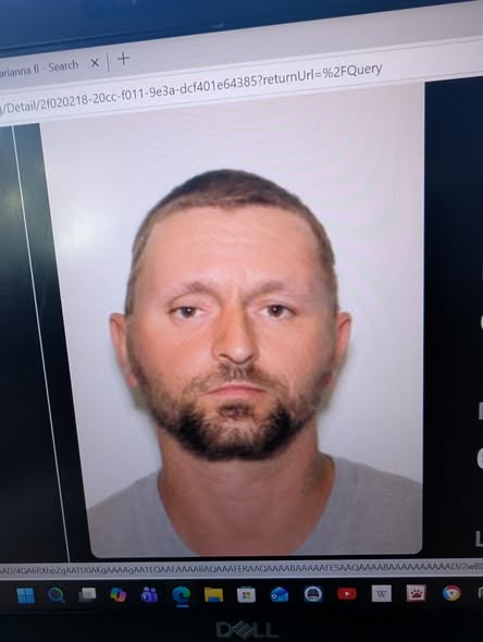 Sneads, Florida Police Department Arrests Robert Cislak for Resisting ...